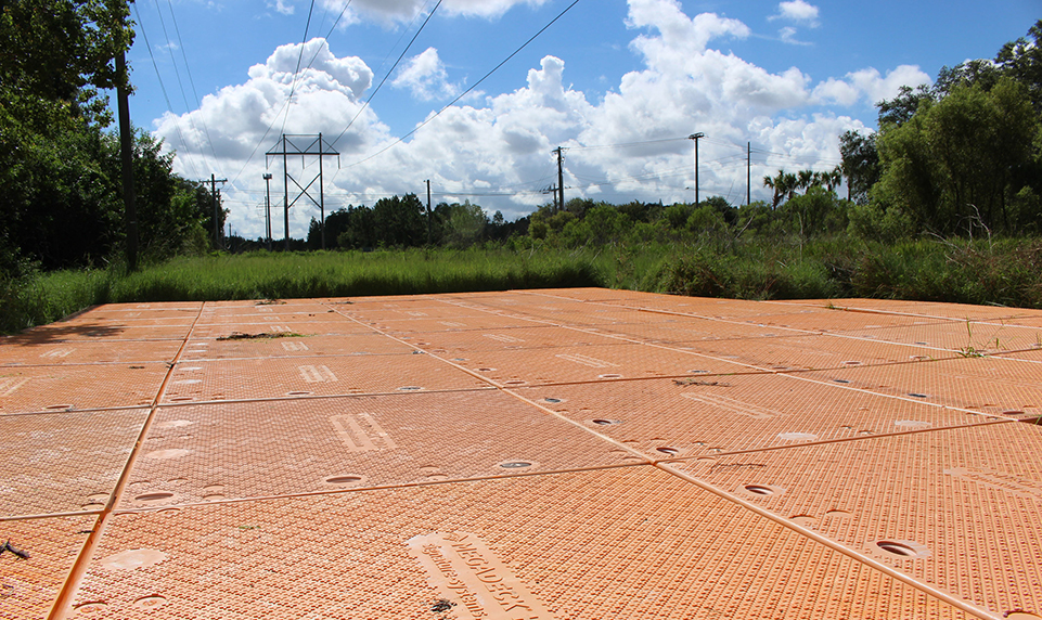 פורצי הדרך דרכים זמניות בע״מ - megadeck-hd